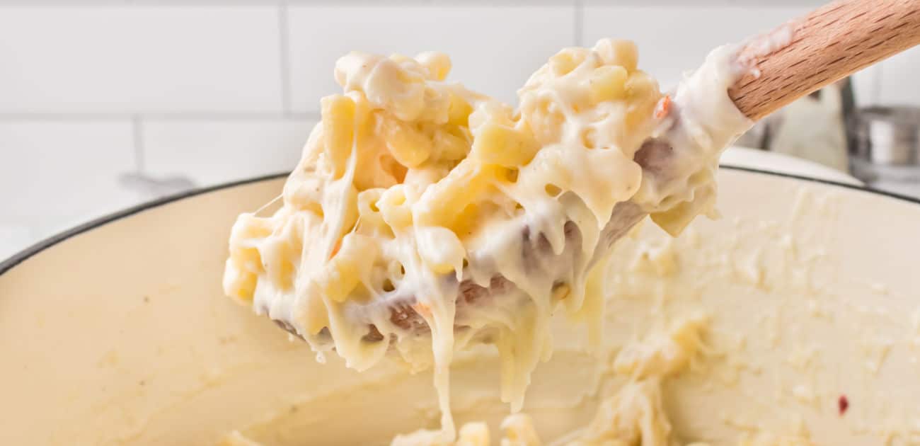 Easy Pepper Jack Mac and Cheese » Persnickety Plates
