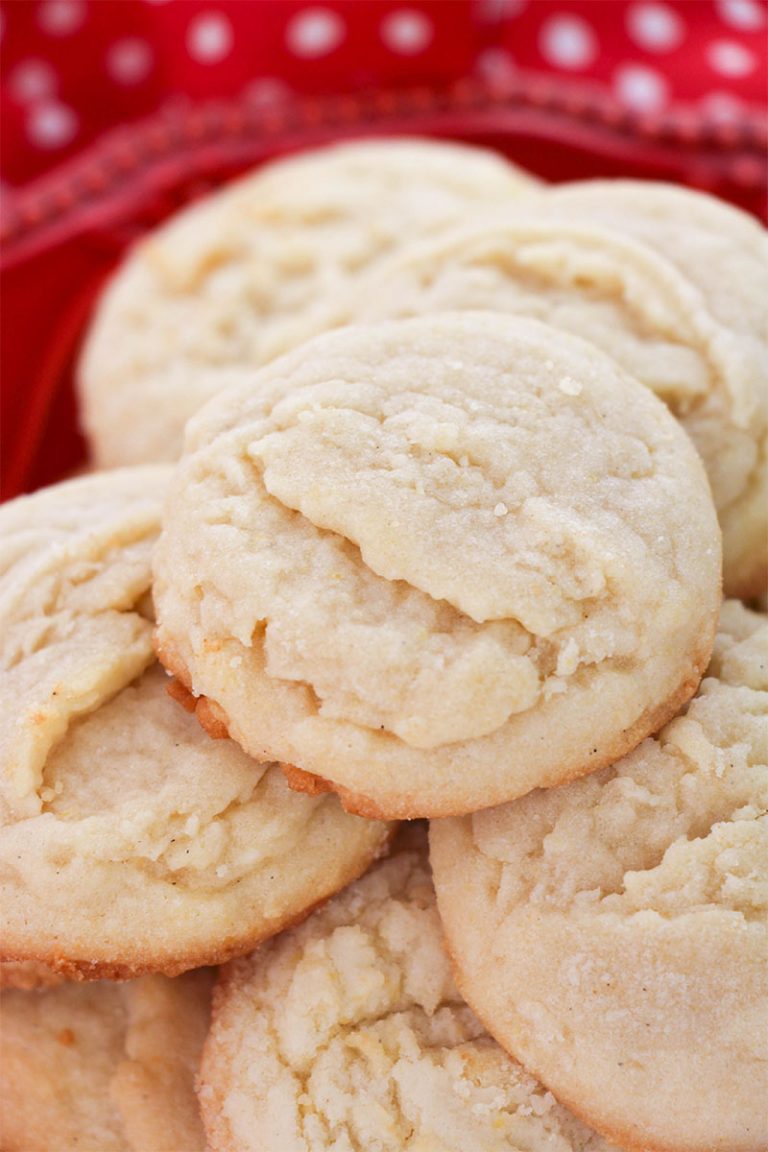 Soft & Fluffy Amish Sugar Cookies