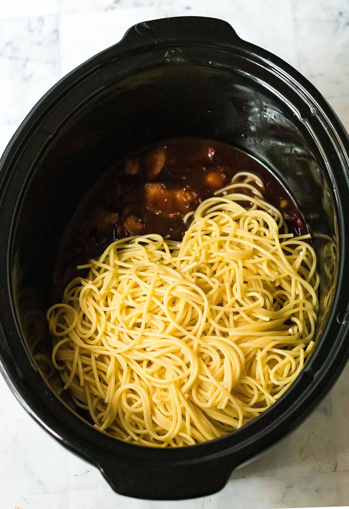 Slow Cooker Honey Garlic Chicken & Noodles