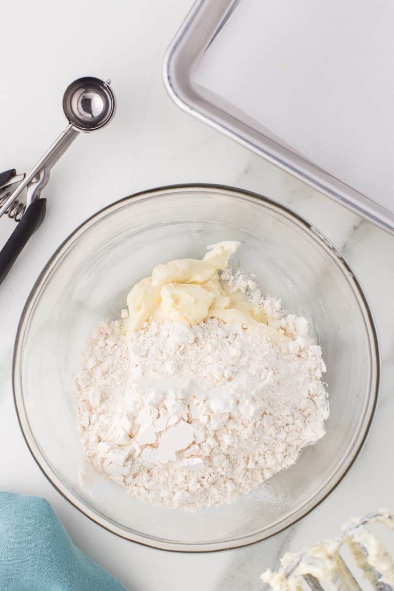 Copycat Savannah Smiles (Lemon Powder Sugar Cookies)