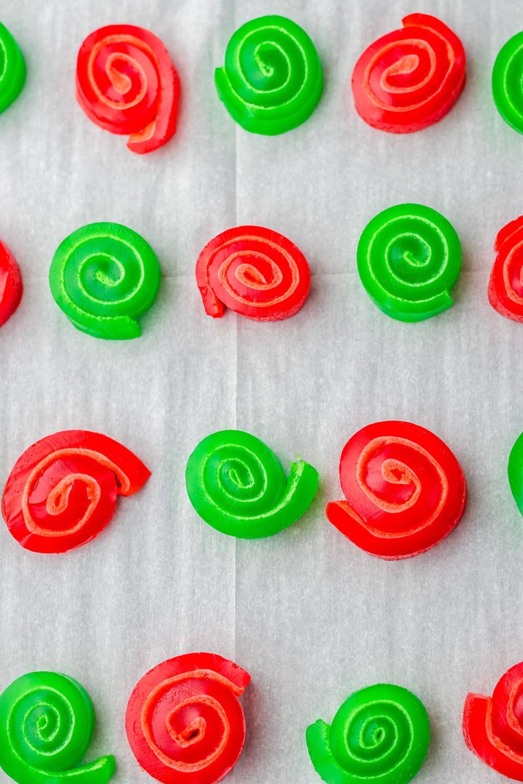 Christmas Jello Roll Ups - only 3 ingredients!