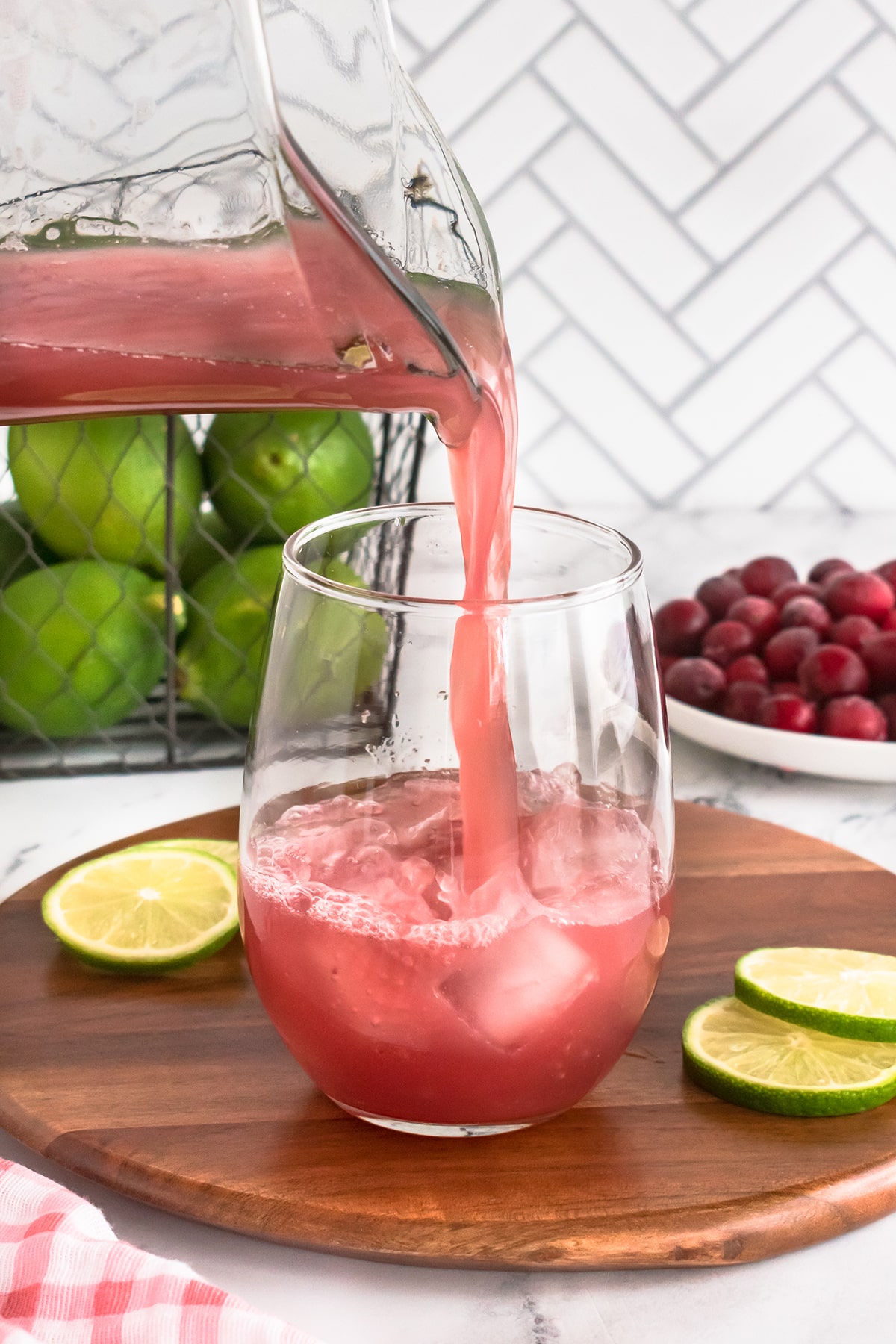 Easy Sparkling Cranberry Pineapple Punch
