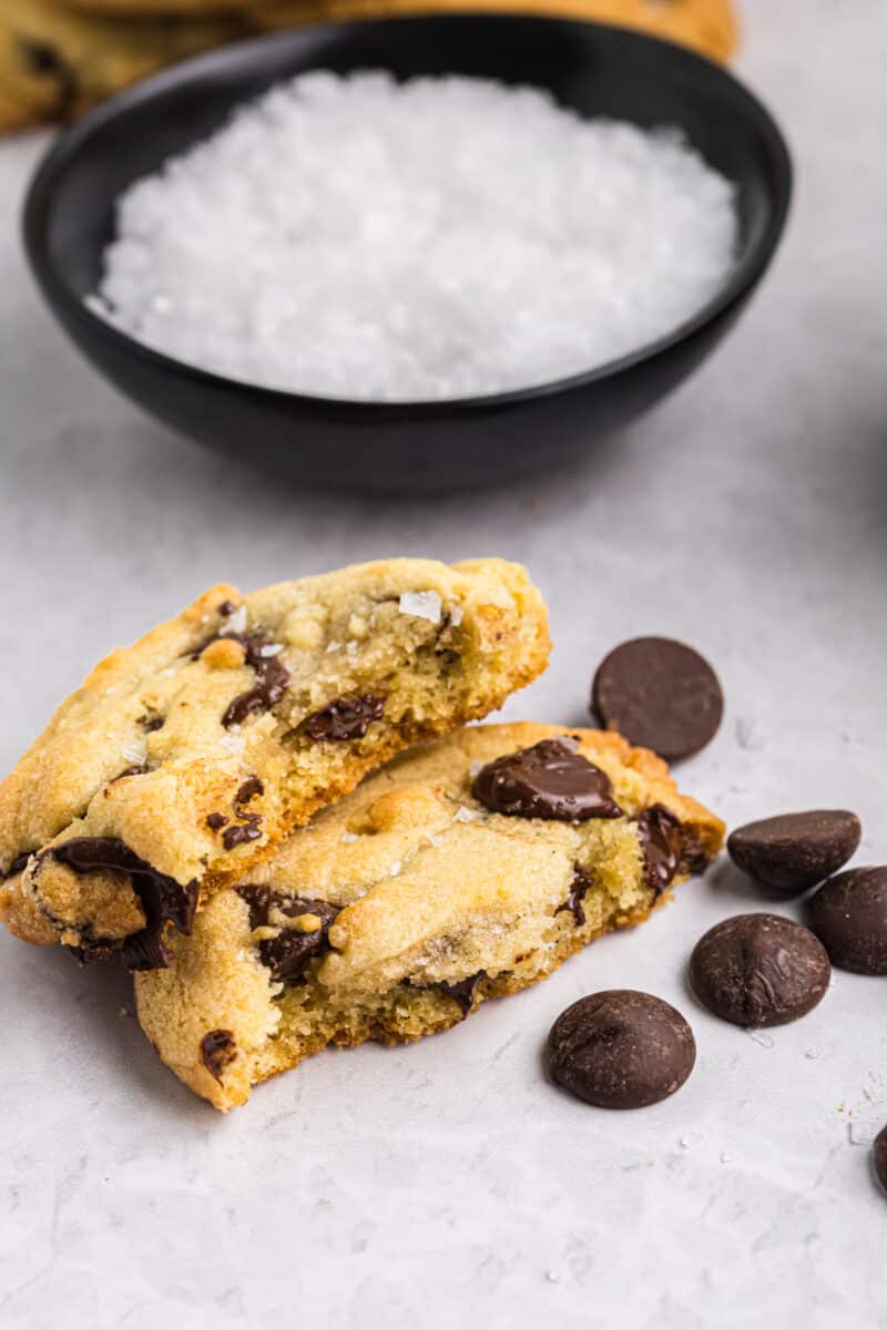 Soft & Chewy Chocolate Chip Cookies