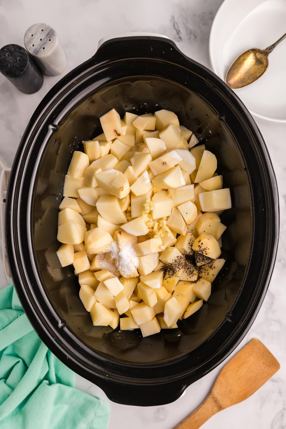 Slow Cooker Mashed Potatoes - all in one pot!