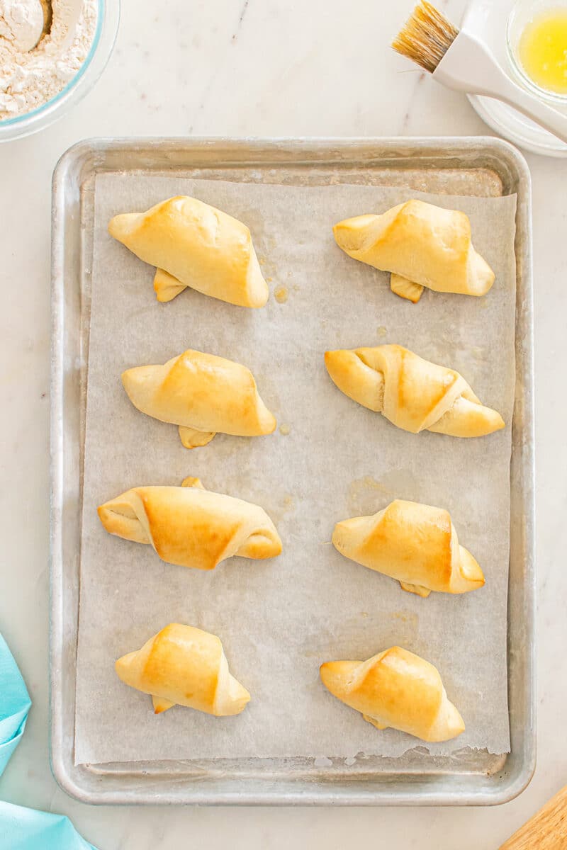 Easy Homemade Crescent Rolls